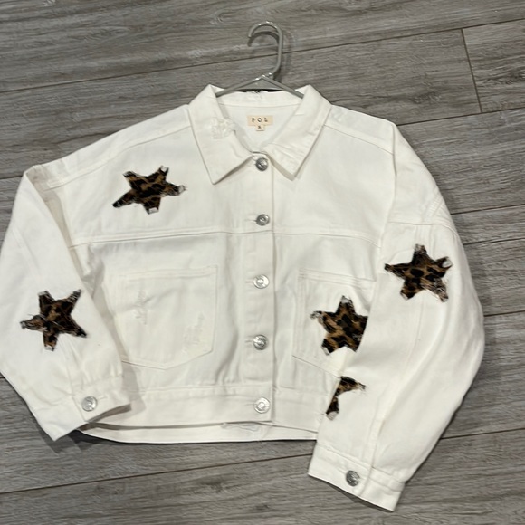 POL | Jackets & Coats | New Arrival Pol Womens Crop White Cheetah Star ...